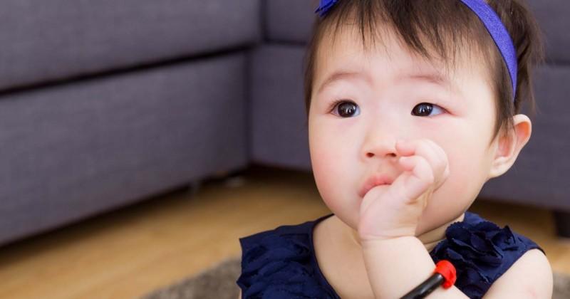 Anak Suka Menghisap Jempol? Ternyata Ada Manfaatnya lho! Anak Suka Menghisap Jempol? Ternyata Ada Manfaatnya lho!